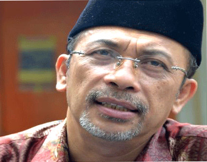 Prof. Deddy Mulyana Raih Bintang Utama Aspikom Award 2016 – Fikom Unpad