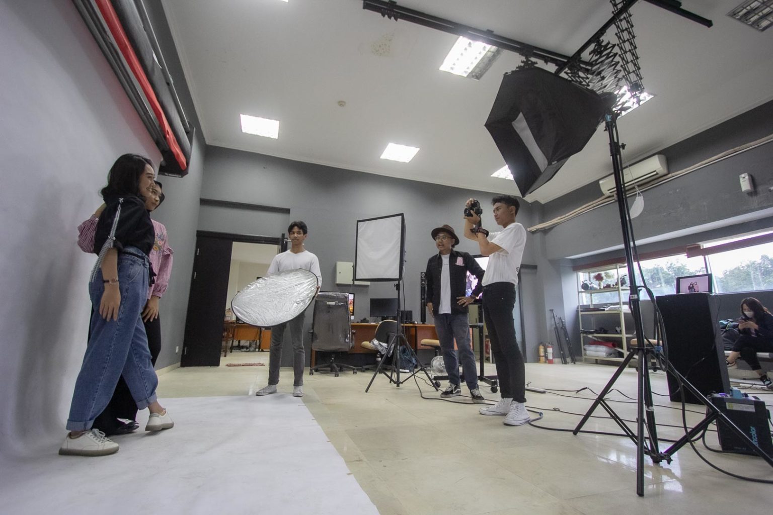Laboratorium Fotografi (Photography Laboratory) – Fikom Unpad